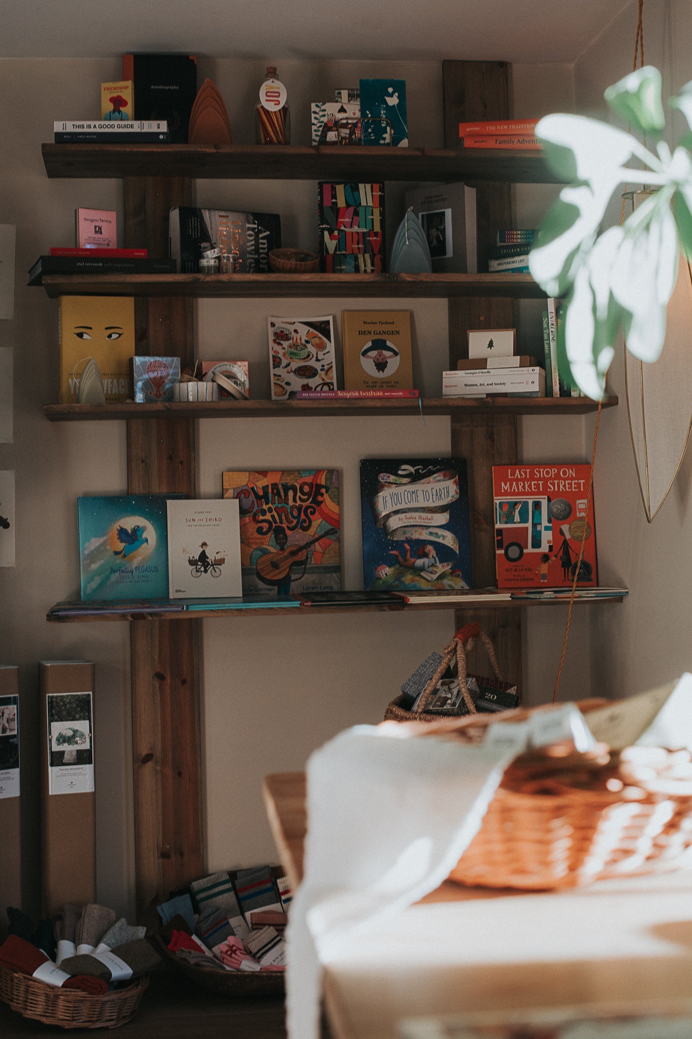 readings – Bloom Concept Store